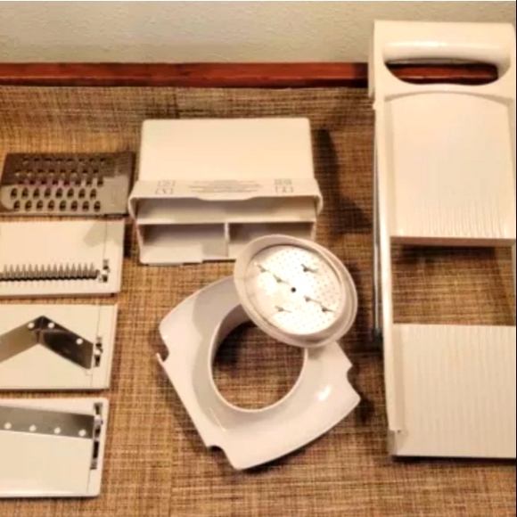 The Pampered Chef | Kitchen | The Pampered Chef Ultimate Slice Grate ...